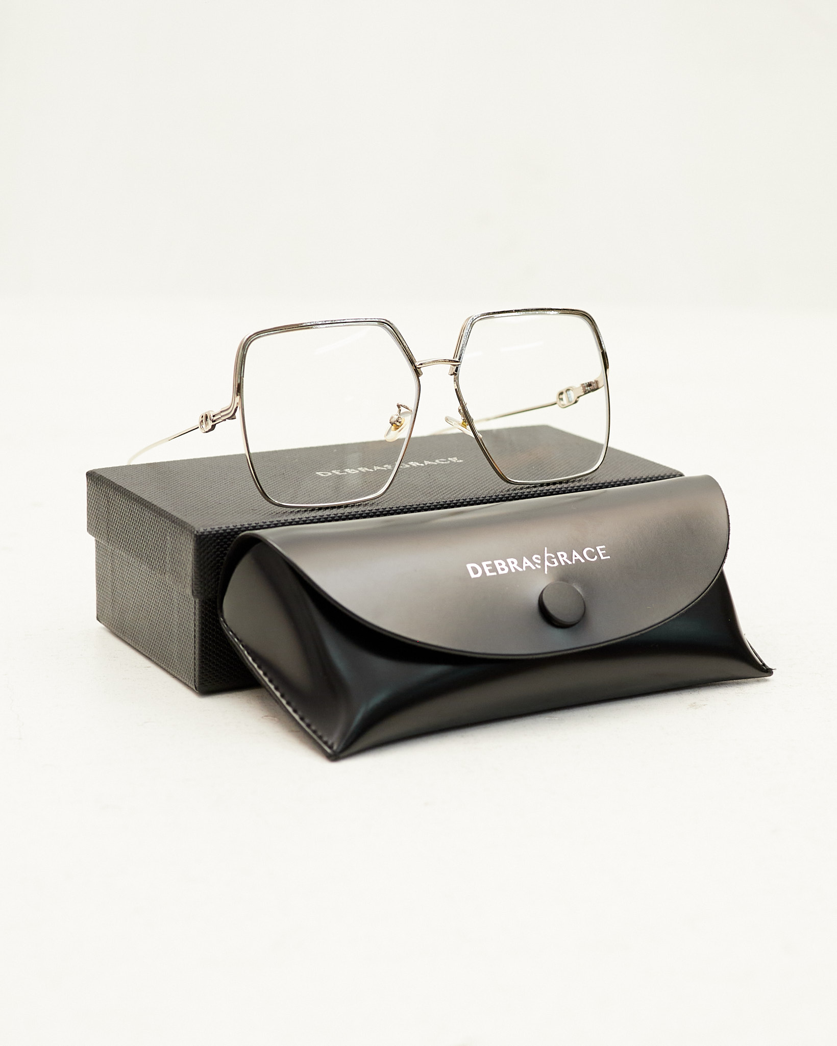 SILVER AVIATOR STRIPED FRAMES SUNNIES - Debrasgrace